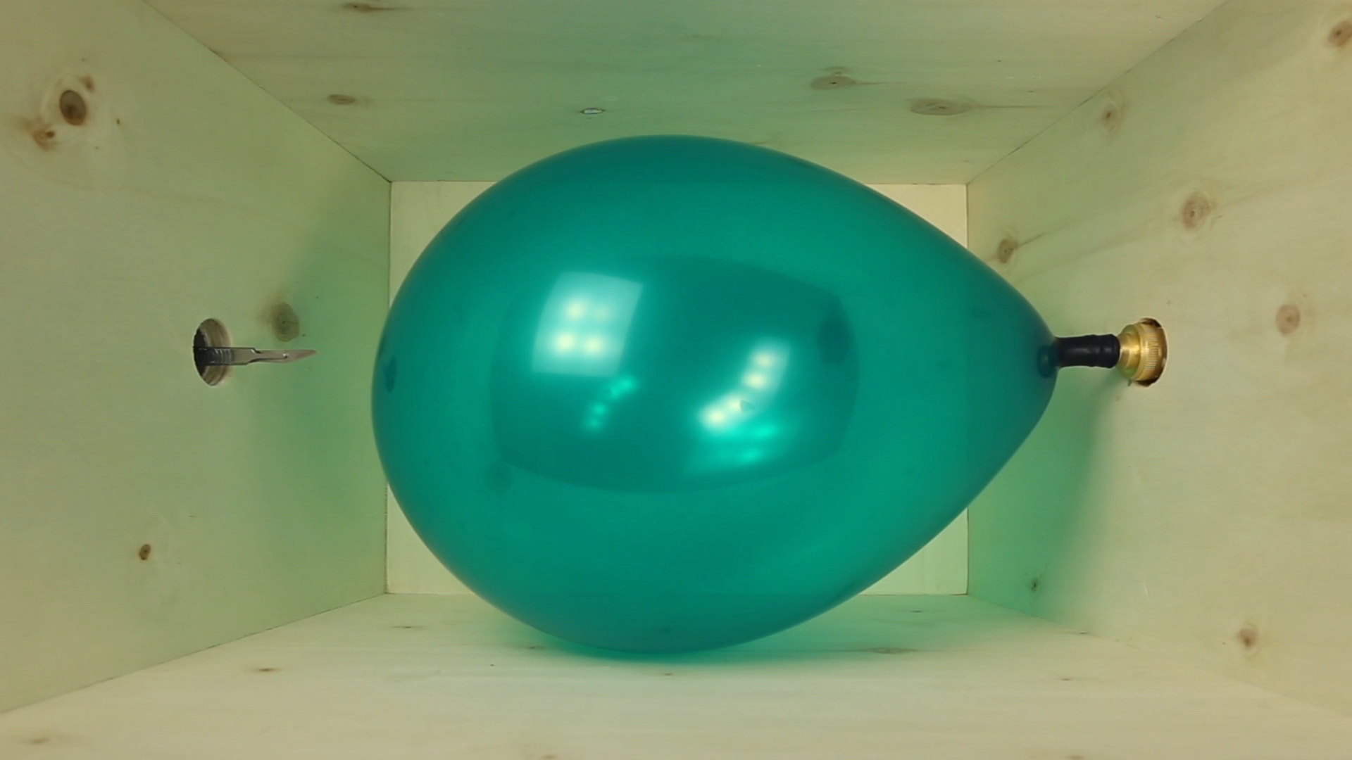 Moniker – Puff Up Club